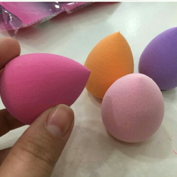 Makeup | 4 Pack Mini Foundation Blender Puffs | Poshmark