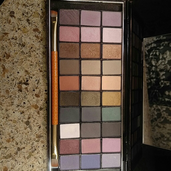 the color institute | Makeup | The Color Institute Eyeshadow Palette ...