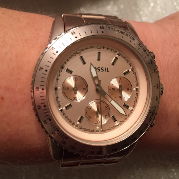 Fossil | Accessories | Fossil Light Pink Watch | Poshmark