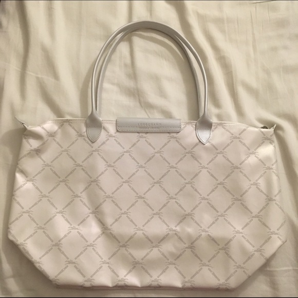 Longchamp | Bags | Longchamp Limited Edition White And Silver Tote ...