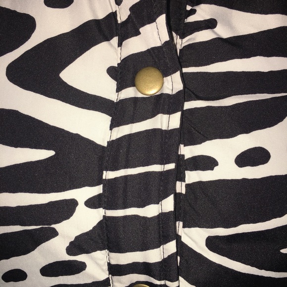 Laura Scott | Jackets & Coats | Laura Scott Zebra Print Vest | Poshmark