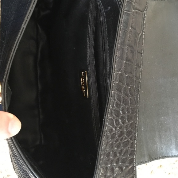 Saks Off Fifth Ave Handbags | semashow.com