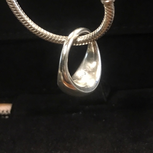 Pandora | Jewelry | Authentic Pandora Liquid Silver Flow Ring | Poshmark
