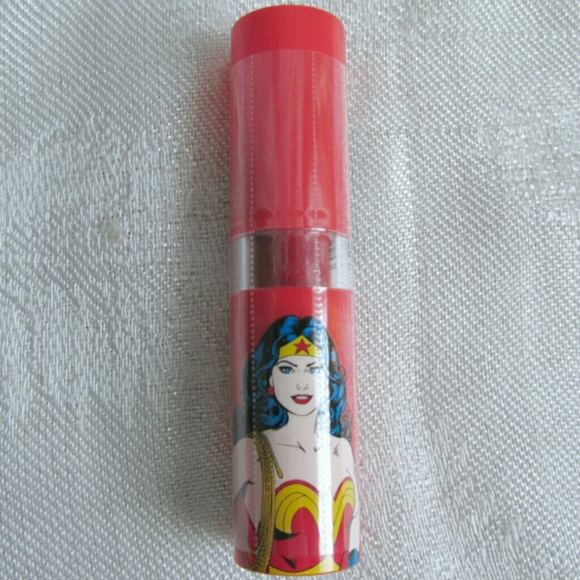 DC Comics | Makeup | Wonder Woman Heroine Lipstick | Poshmark