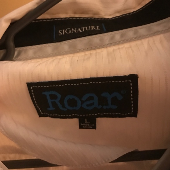 Roar | Shirts | Roar Brand Button Up Shirt | Poshmark