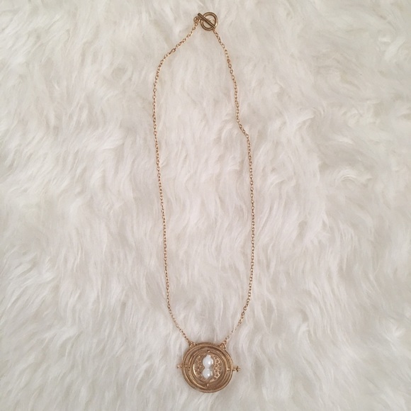 Urban Outfitters | Jewelry | Unique Gyroscope Hourglass Gold Necklace ...