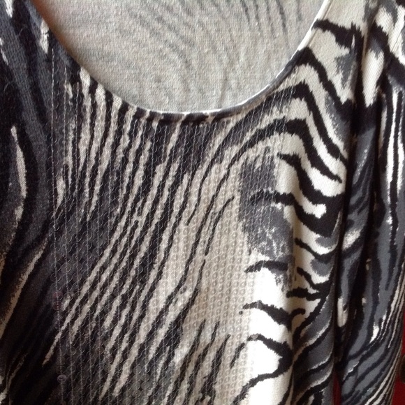 Absolutely Famous | Tops | Nwot Sequin Sweater Top | Poshmark
