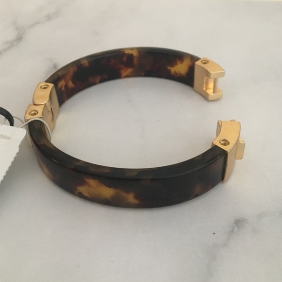 J. Crew | Jewelry | Bnwt Jcrew Tortoise Shell Clasp Bracelet | Poshmark