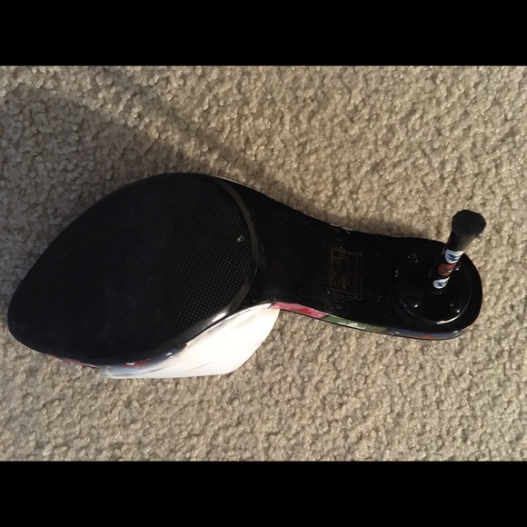 Pompili | Shoes | Italian Hand Painted Heels Sandal | Poshmark