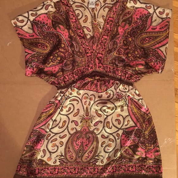 Pinky | Tops | Soft Flowy Paisley Top | Poshmark