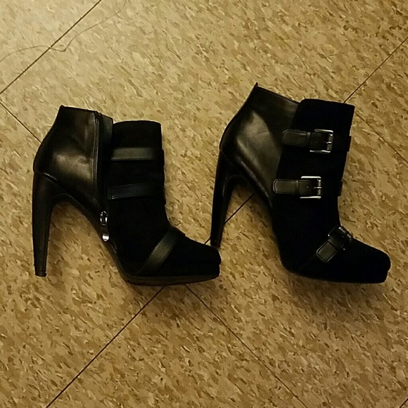 Sam And Libby Platform Suede Booties - Gem