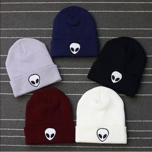 Urban Outfitters | Accessories | New Black Embroidered Alien Beanie ...
