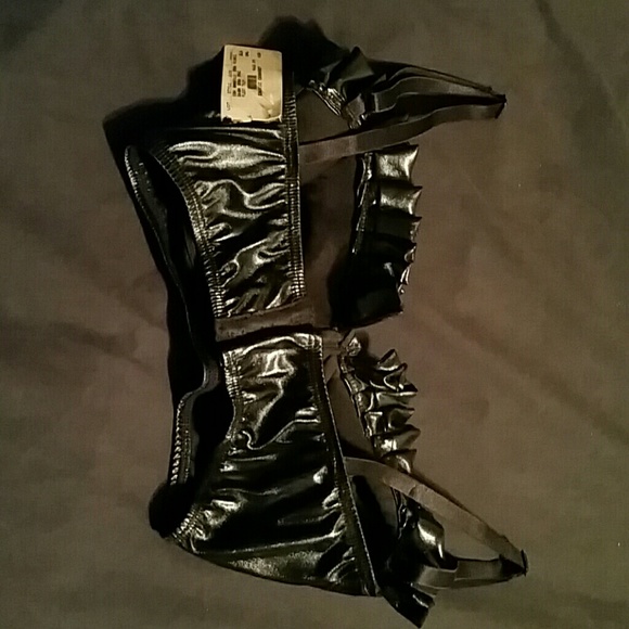 versatile fashions | Intimates & Sleepwear | Versatile Fashions Ruffle ...