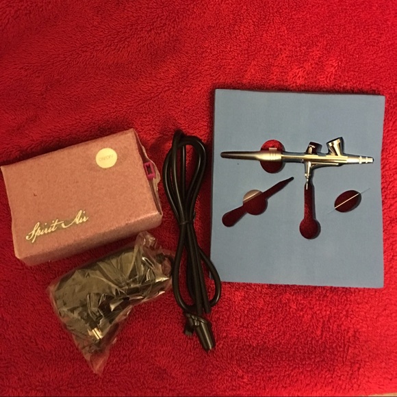 Makeup | Bundle Of 2 Airbrush Makeup Kit Extra Spray Gun | Poshmark