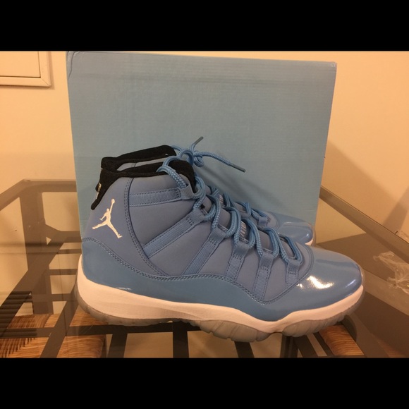Jordan | Shoes | Pantone Jordan | Poshmark