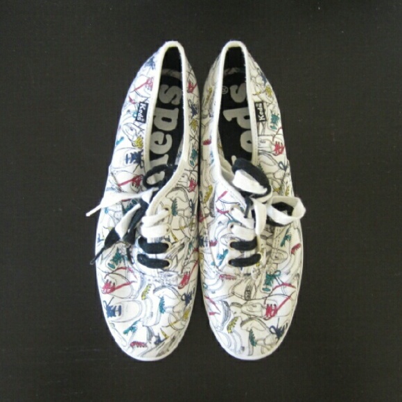 Keds | Shoes | Keds Tennis Shoe With Cool Shoe Print | Poshmark