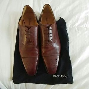 Magnanni on Poshmark
