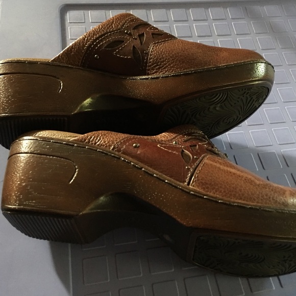 nuture | Shoes | Brown Leather Contable Shoes | Poshmark