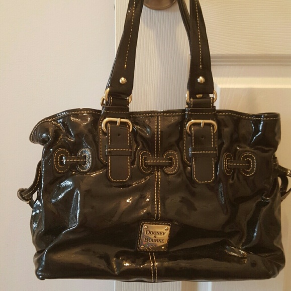 Dooney & Bourke | Bags | Dooney Bourke Black Patent Leather Purse ...