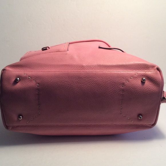 BCBGMaxAzria | Bags | Bcbg Maxazria Handbag | Poshmark