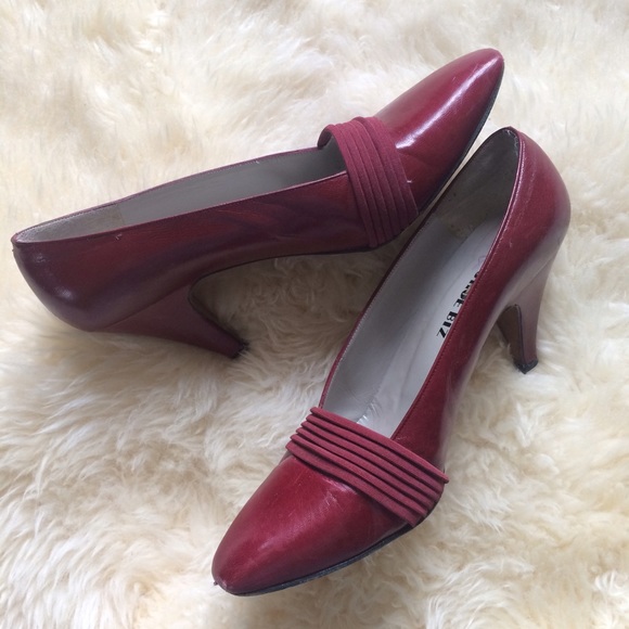 Vintage Dark Red Heels - Gem
