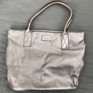 kate spade metallic silver handbag on Poshmark
