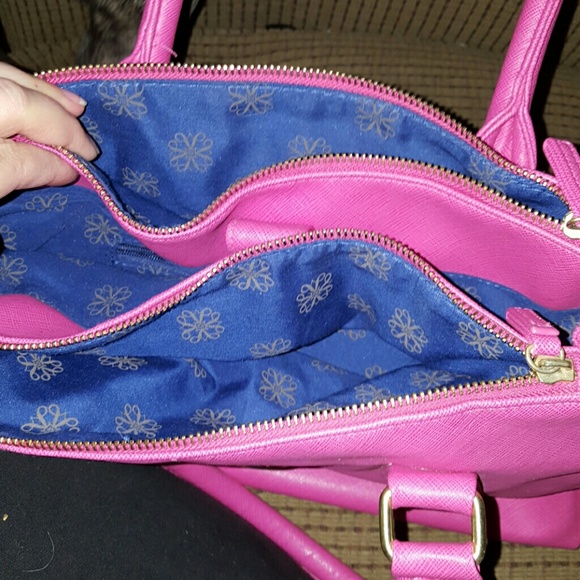 Avon | Bags | Hot Pink Super Cute Avon Signature Handbag | Poshmark