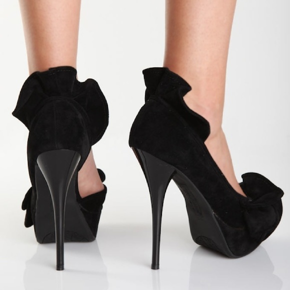 Anne Michelle | Shoes | Blackruffle Rage Faux Suede Heel | Poshmark