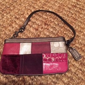 OK.0973628 Handbags on Poshmark