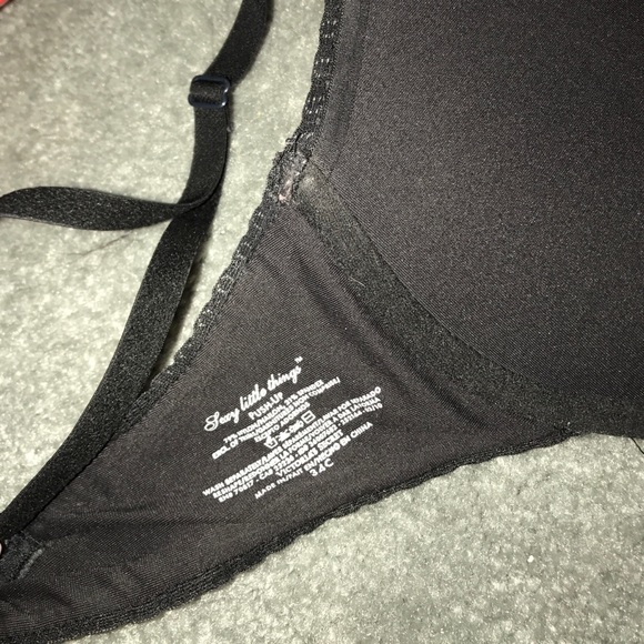 Victoria's Secret | Intimates & Sleepwear | Sexy Little Things Bra ...