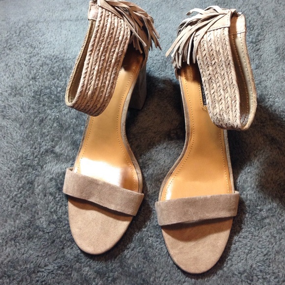 BCBGeneration | Shoes | Bcbgeneration Sandals | Poshmark