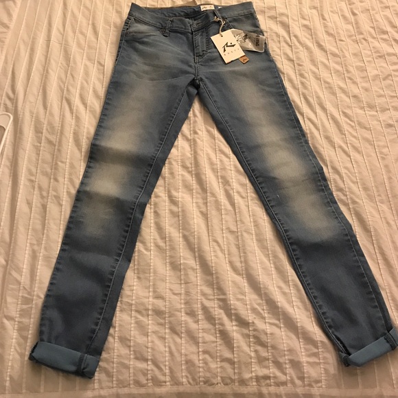 Rusty | Jeans | Nwt Rusty Sprayon Jeans Size 6 Us | Poshmark