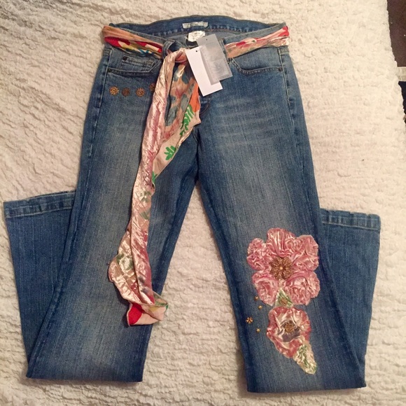 Alberto Makali Flower Embellished Flare Jeans - Gem