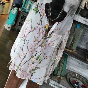 Aratta | Tops | Aratta Olympia | Poshmark