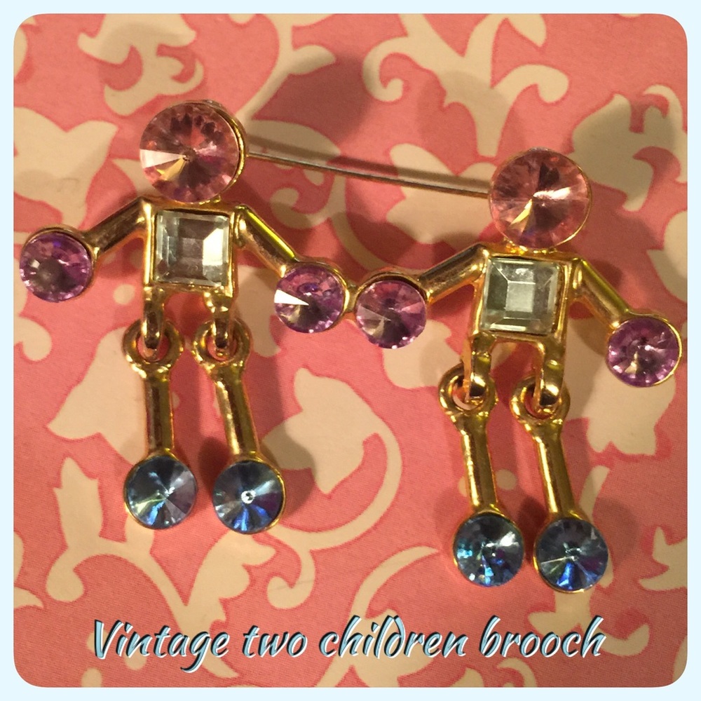 Vintage Two Children Movable Brooch - Gem