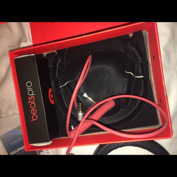 Beats by Dre | Accessories | Bedazzled Beats By Dre | Poshmark