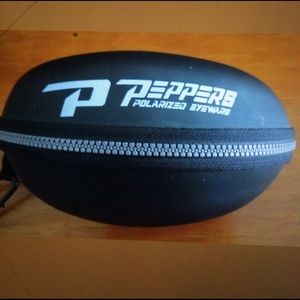 Peppers Spectrum | Accessories | Peppers Spectrum Round Black Polarized Sunglasses | Poshmark