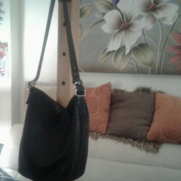 Bags | Authentic Coach Bucket Bag | Poshmark