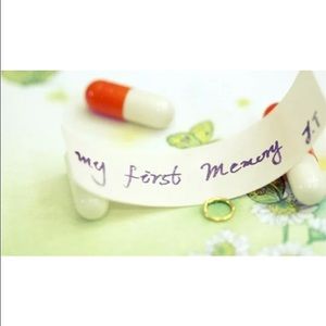 Other | 5 Valentines Day Love Note Capsules | Poshmark