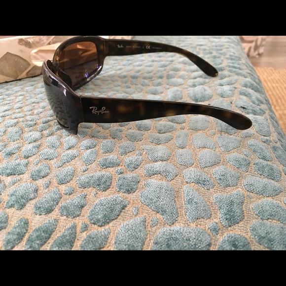 Ray-Ban | Accessories | Ray Ban Sunglasses 42tortoise Polarized | Poshmark