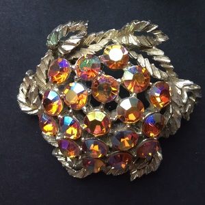 Vintage | Jewelry | Vintage Lisner Brooch And Earrings Jewelry Set ...