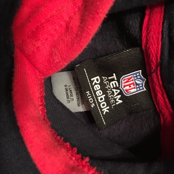 Reebok | Shirts & Tops | Euc Reebok Nfl Team Apparel Patriots Hoodie ...