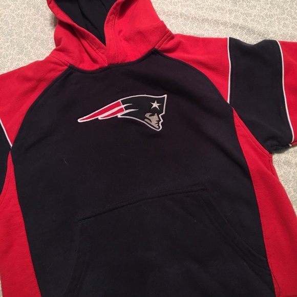 Reebok | Shirts & Tops | Euc Reebok Nfl Team Apparel Patriots Hoodie ...