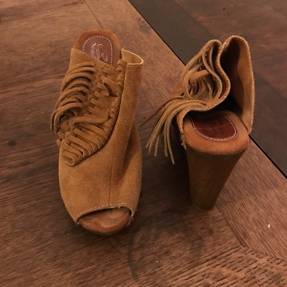 Sbicca | Shoes | Sbicca Vintage Brown Suede Clog Booties | Poshmark