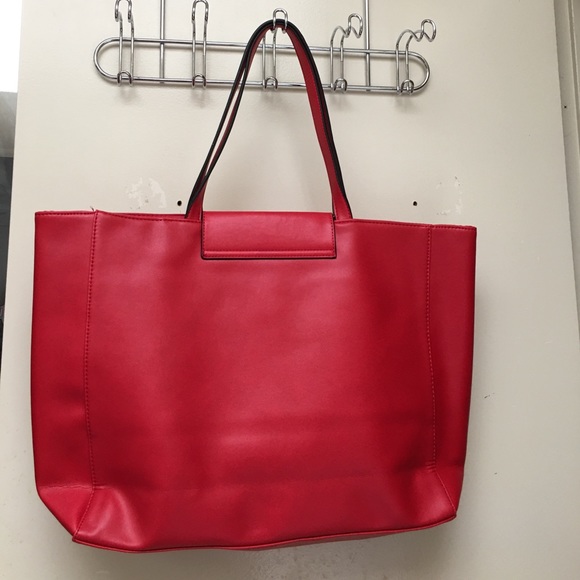 Elizabeth Arden | Bags | Nwt Elizabeth Arden Red Pvc Tote | Poshmark