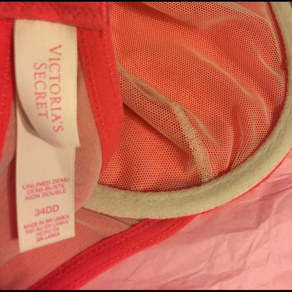 Victoria's Secret | Intimates & Sleepwear | Nwt 34d 34dd Vs Unlined ...
