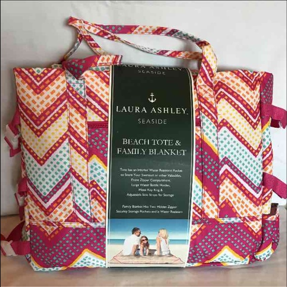 Laura Ashley | Bags | Laura Ashley Beach Tote With Family Lanket | Poshmark