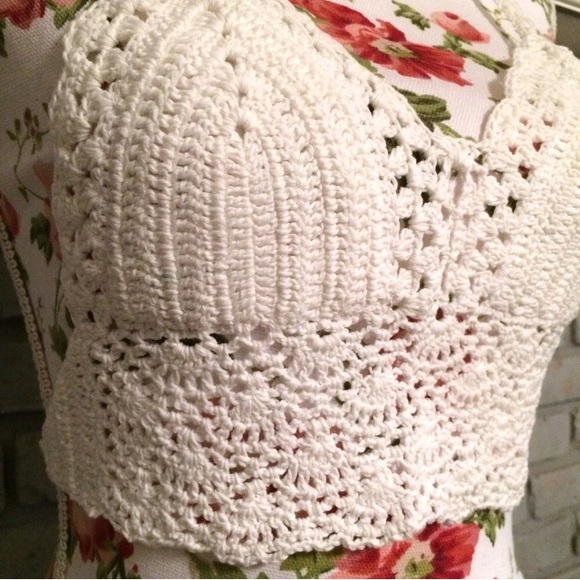 65 Off Boutique Tops White Boho Crochet Halter Crop Top Bralette