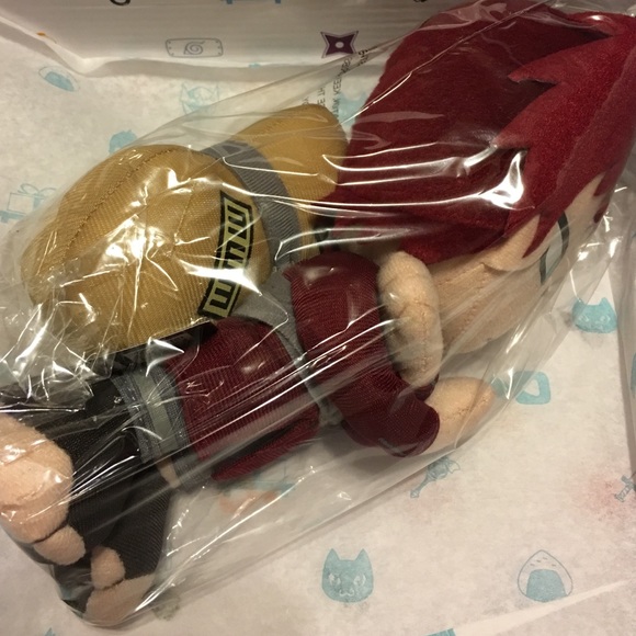 Hot Topic | Other | New Naruto Garra Plush | Poshmark