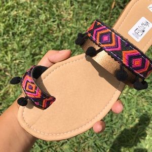 Cielito Lindo | Shoes | Boho Ethnic Tribal Sandals Bronze Black Pompoms ...
